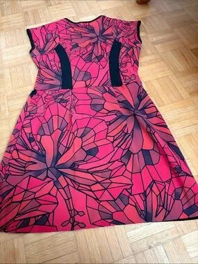 Maunakea | Dresses | Maunakea Floralprint Red Zipfront Capsleeve Dress ...